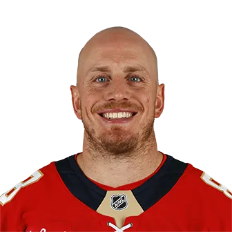 Nate Schmidt | 3yrs x 3.500M (UTA)